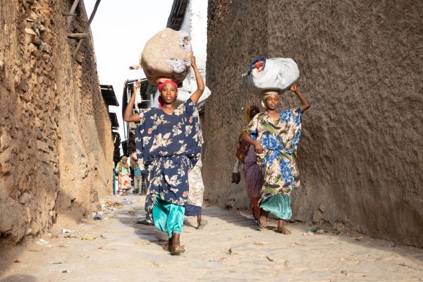 Hyena Men of Harar - Ethiopia - Wild Images Photo Tours
