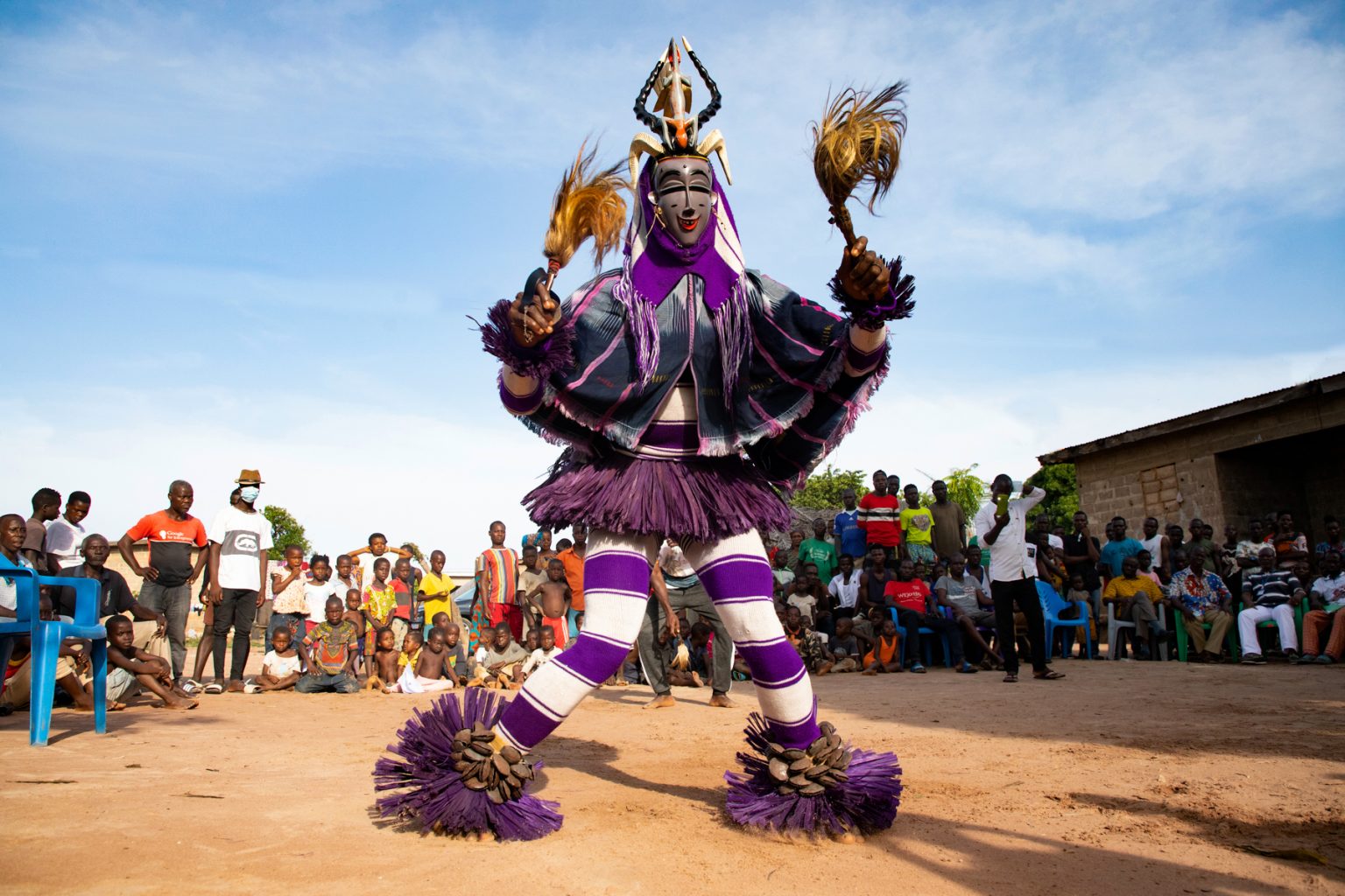 Zaouli - Behind the Mask of West Africa's most famous dance! - Wild ...